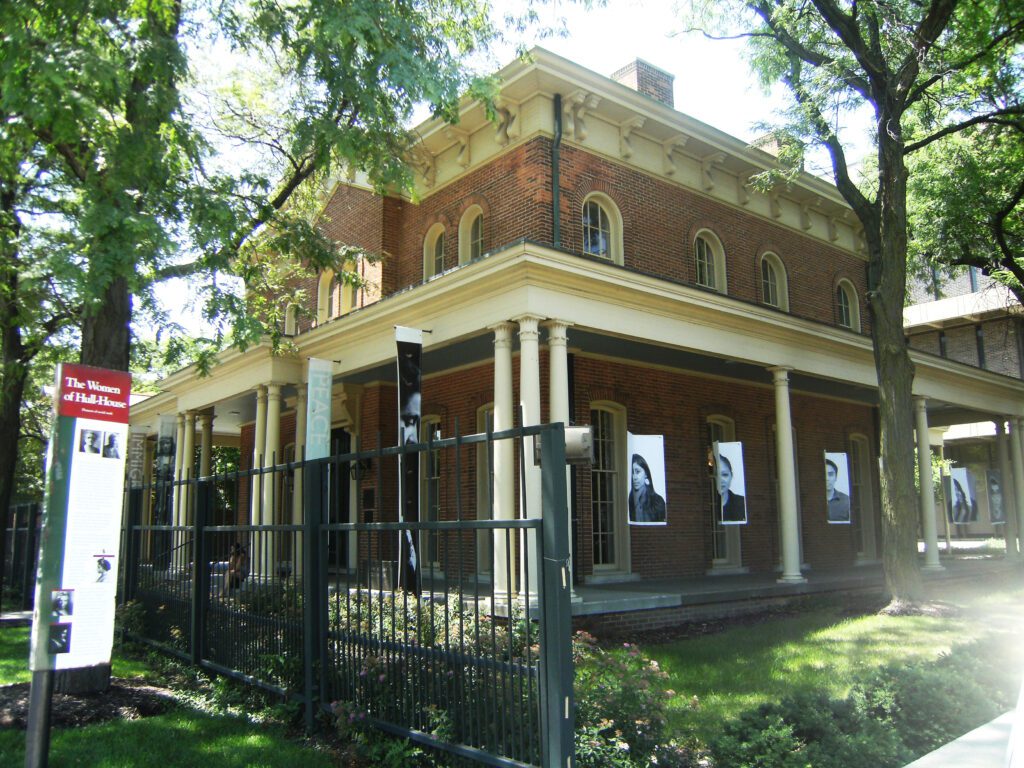 Our Favorite Haunts: Hull House in Chicago, Illinois | Ghostly Activities